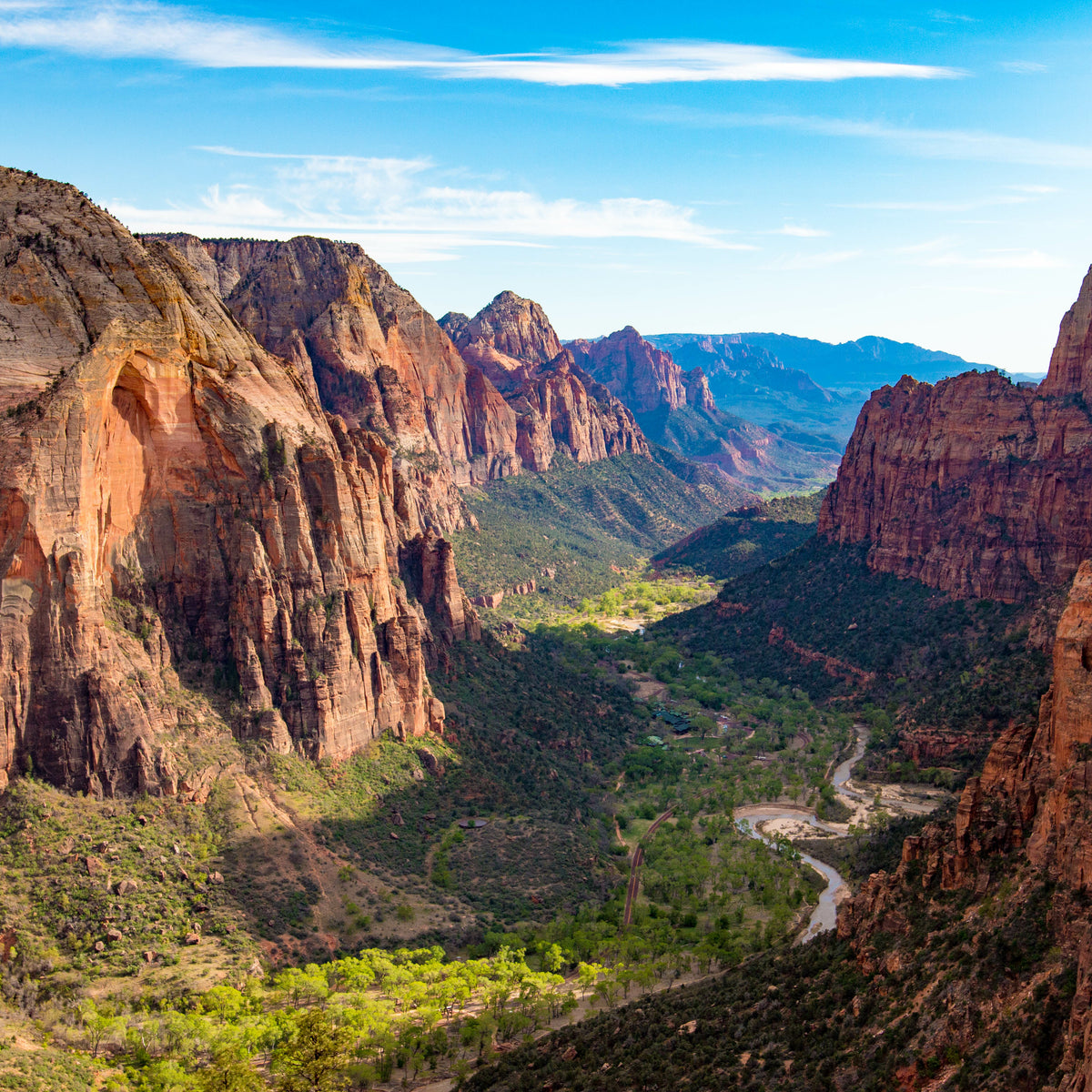 April Spotlight: Top National Park Picks – US Park Pass